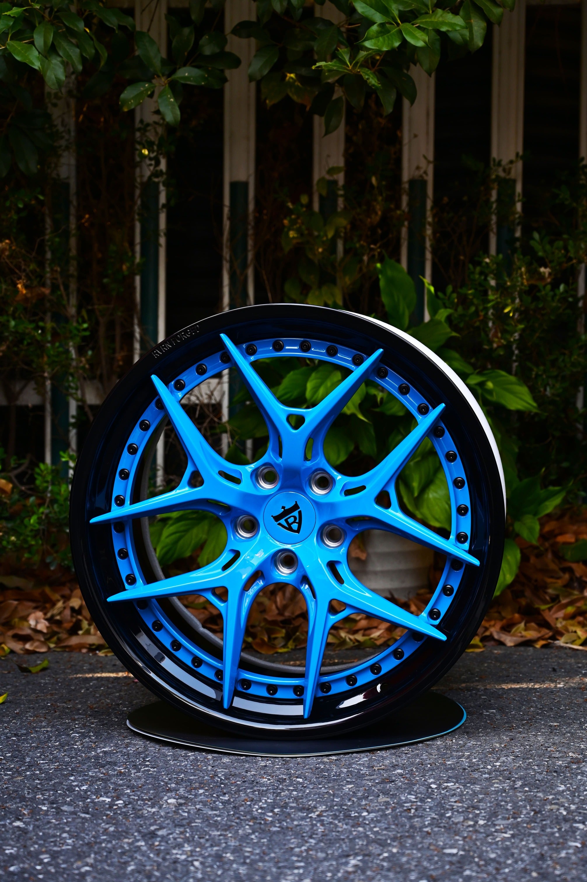 Custom 20 inch Chevy Camaro ZL1 Wheels-Rapid Blue 2-Piece RVRN Forged