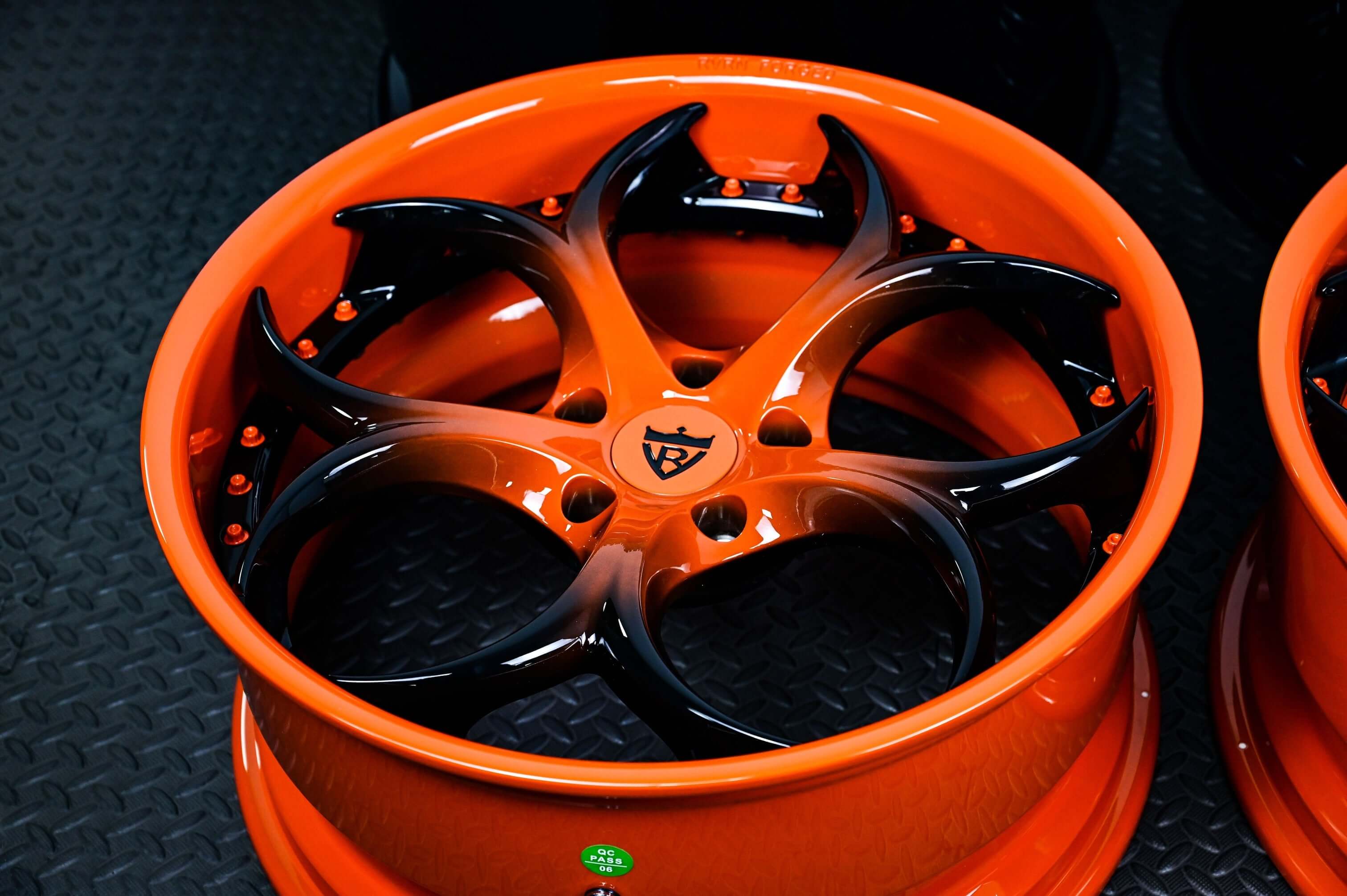 2021 Corvette C8 Z51 Orange & Black Custom Wheels: RV-DS016