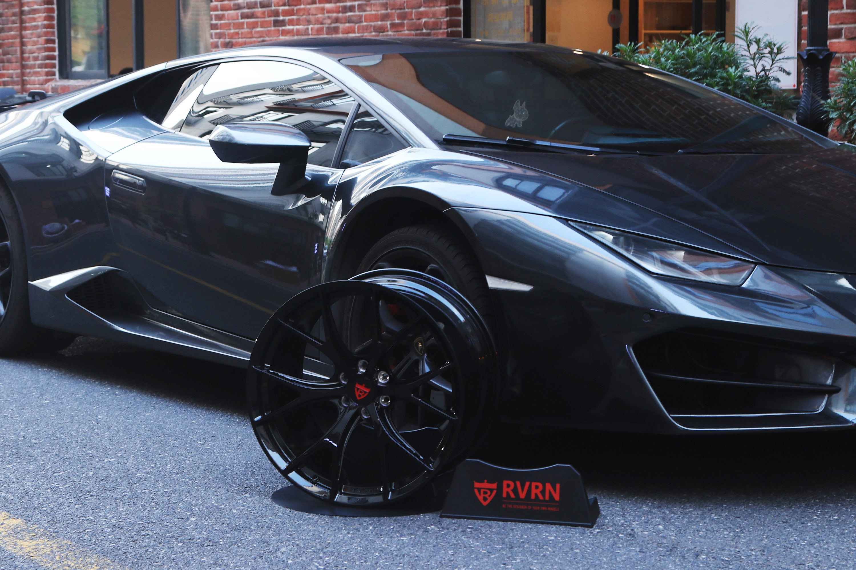 RVRN Custom Forged Monoblock Dodge Viper Wheels: RV-MR01