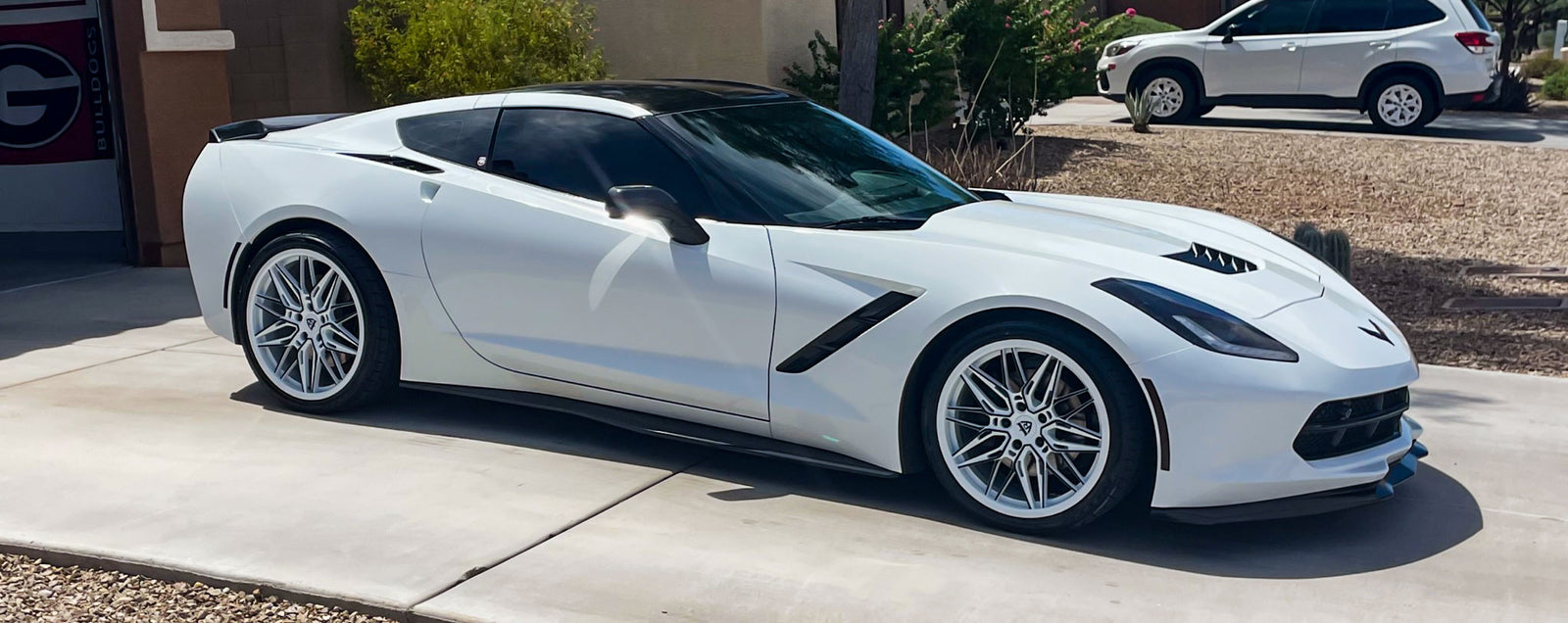 2016 White Corvette C7 Stingray on MS808 Custom Forged Wheels | Black & White 19×8.5 / 20×10